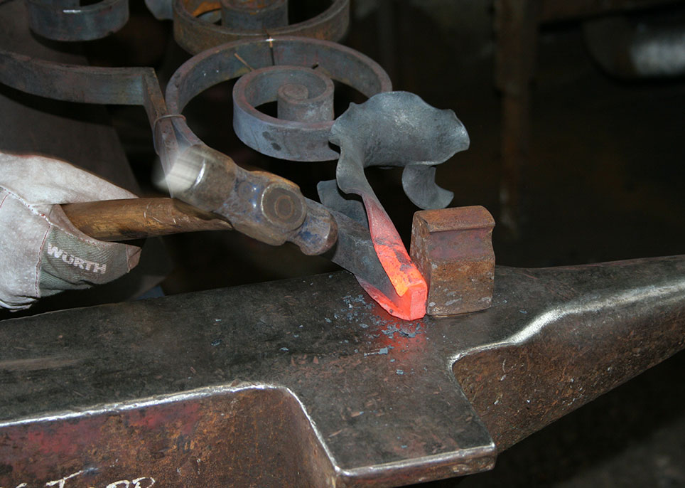 Old Scotland Yard | gates and piers – the Ironwork studio