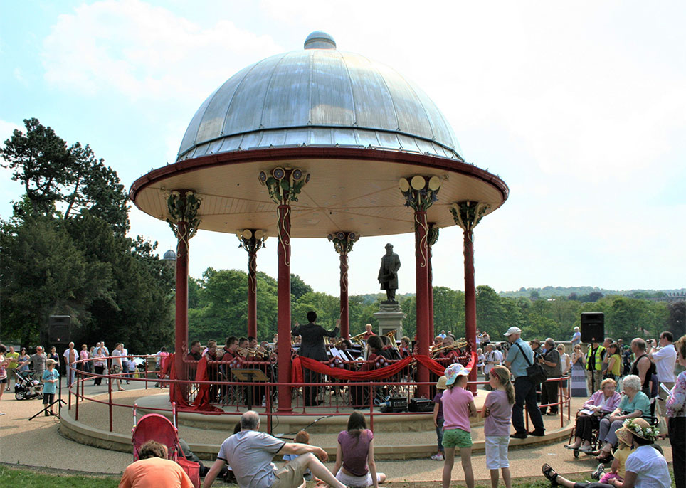 Roberts Park | bandstand – the Ironwork studio