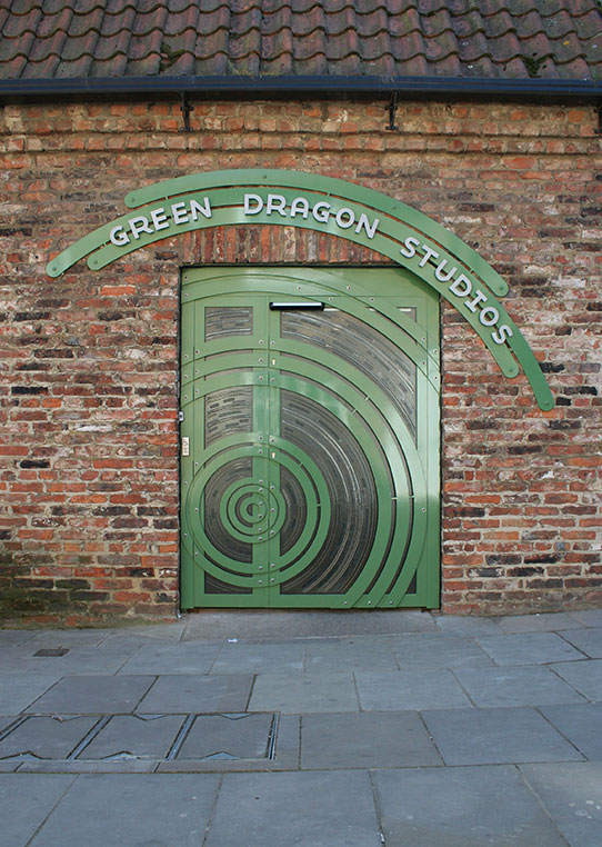 Sound Wave | doors – the Ironwork studio